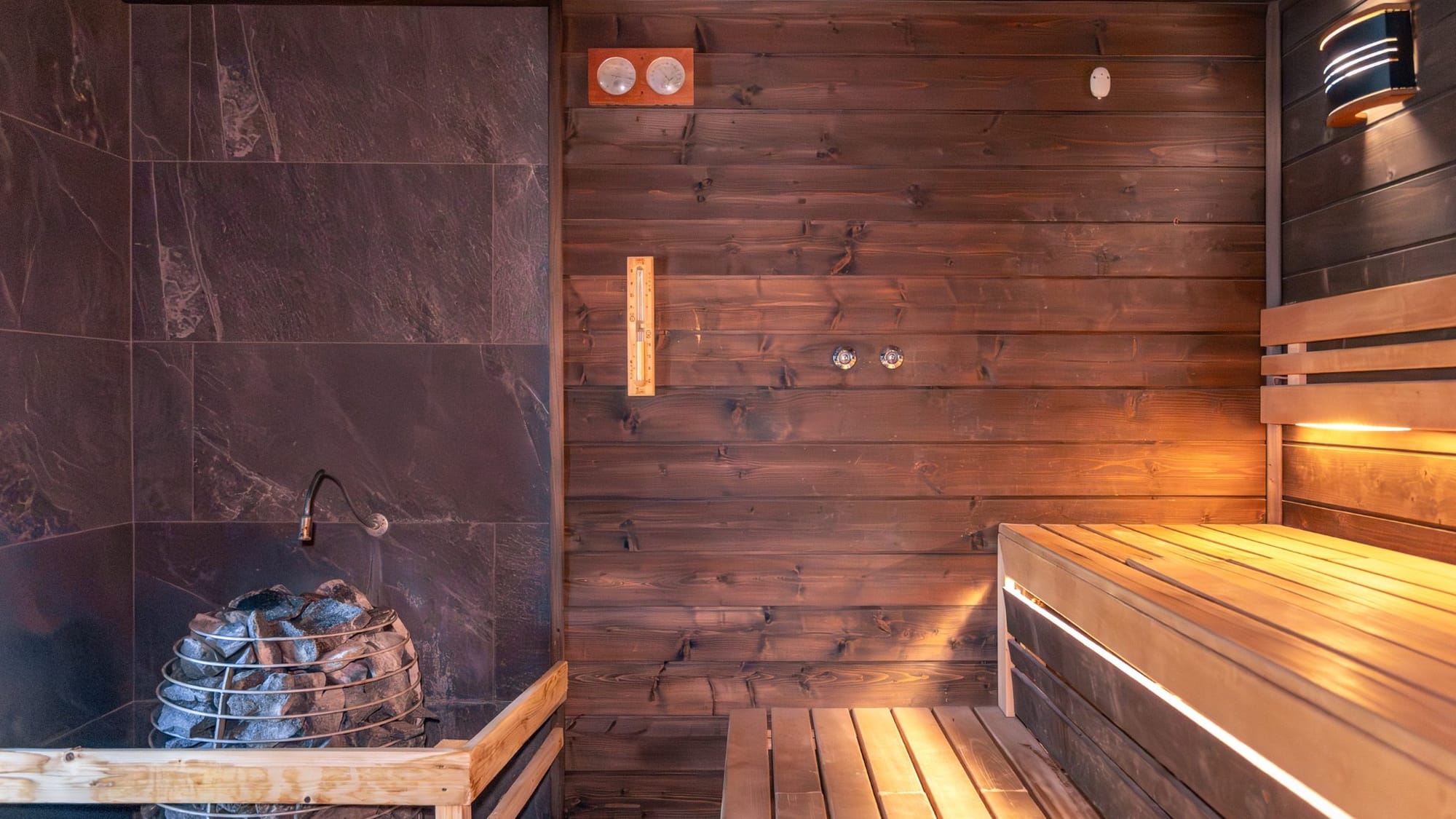 Sauna Temperature Guide: Find Your Ideal Heat | AllSaunas